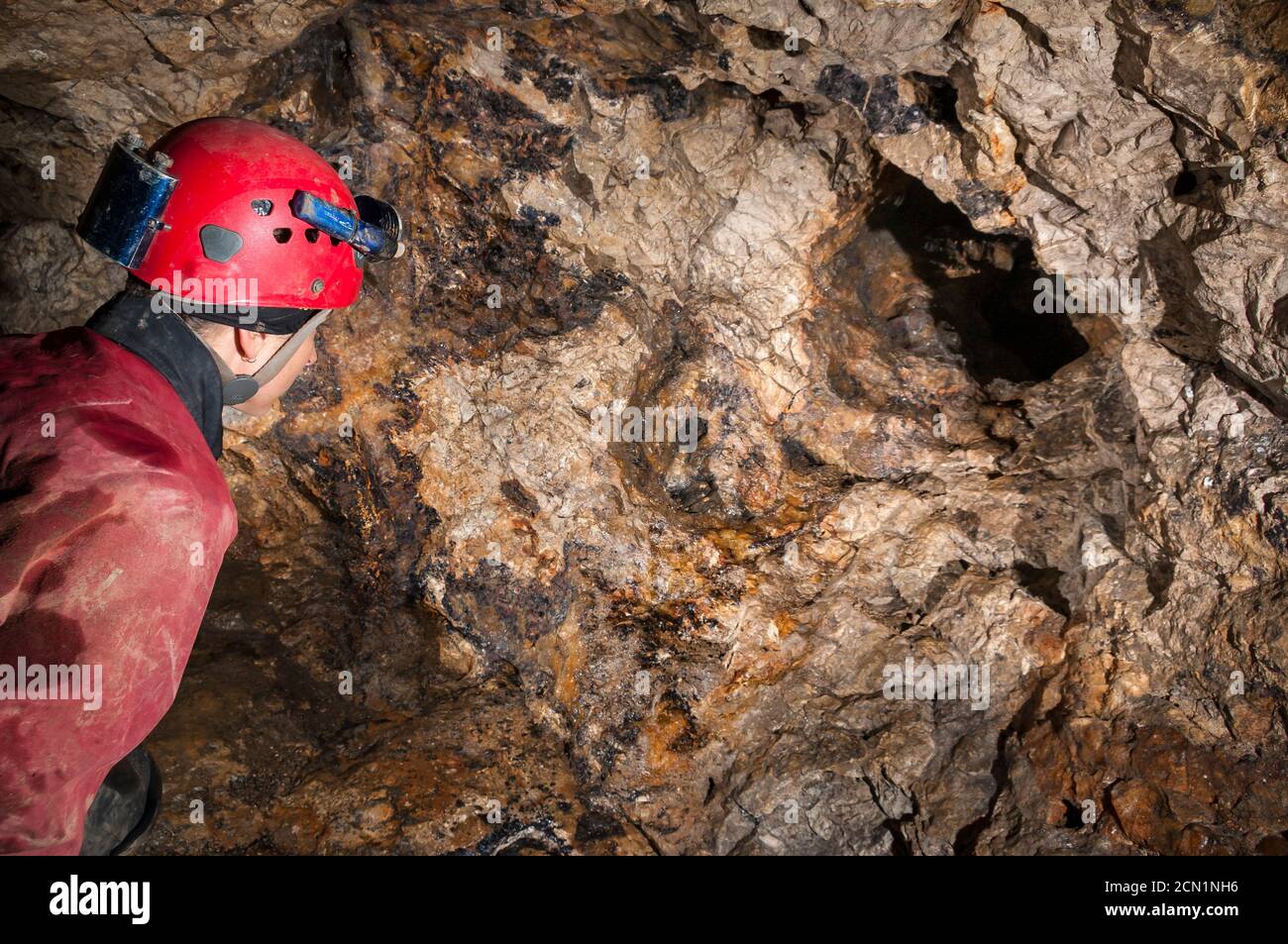 Blue john stone caves hi-res stock photography and images - Alamy