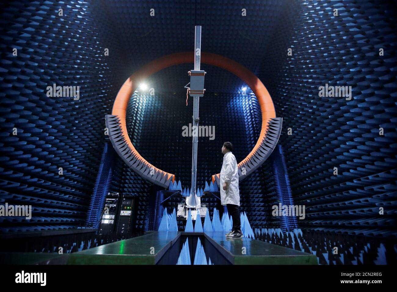 Huawei 5g base station hi-res stock photography and images - Alamy