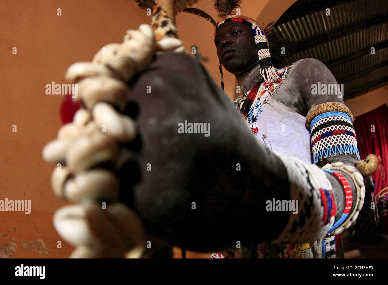 Nuba tribe sudan hi-res stock photography and images - Alamy