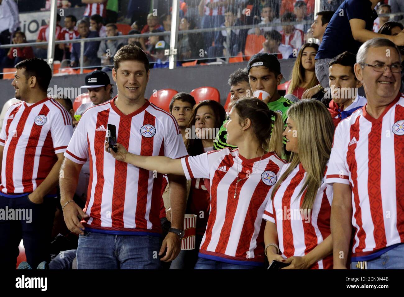 Soccer colombia v paraguay hi-res stock photography and images - Alamy