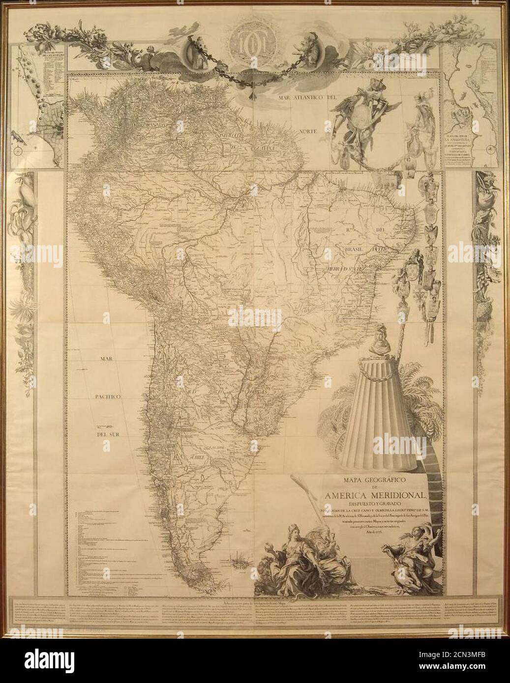 Cruz y mapa hi-res stock photography and images - Alamy