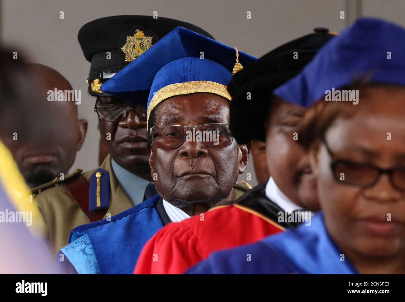 University graduation ceremony africa hi-res stock photography and ...
