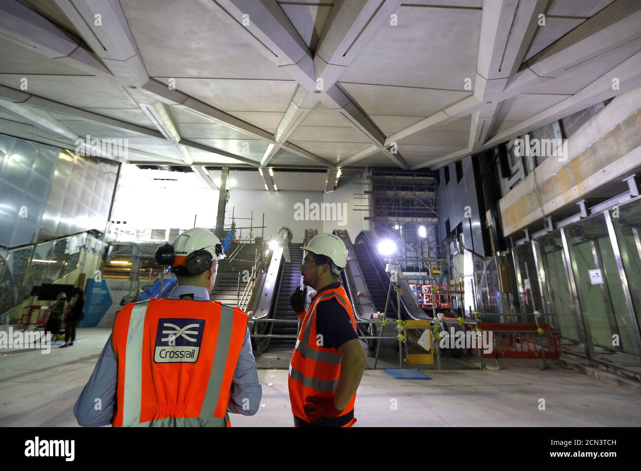 Farringdon Station Elizabeth Line High Resolution Stock Photography and ...