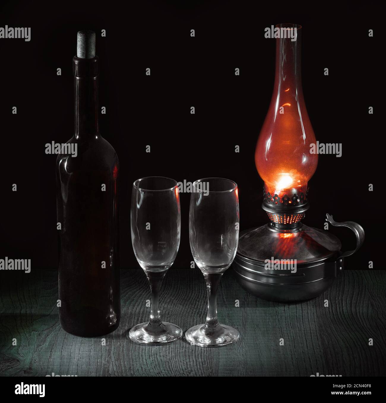 Dim light background hi-res stock photography and images - Alamy