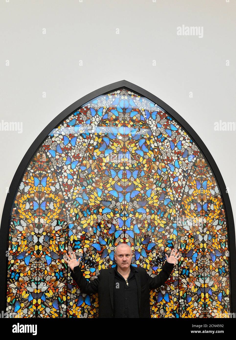 Damien hirst retrospective tate hi-res stock photography and images - Alamy