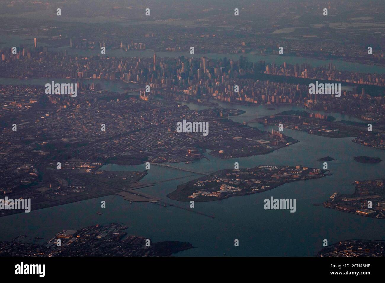 Rikers island aerial hi-res stock photography and images - Alamy