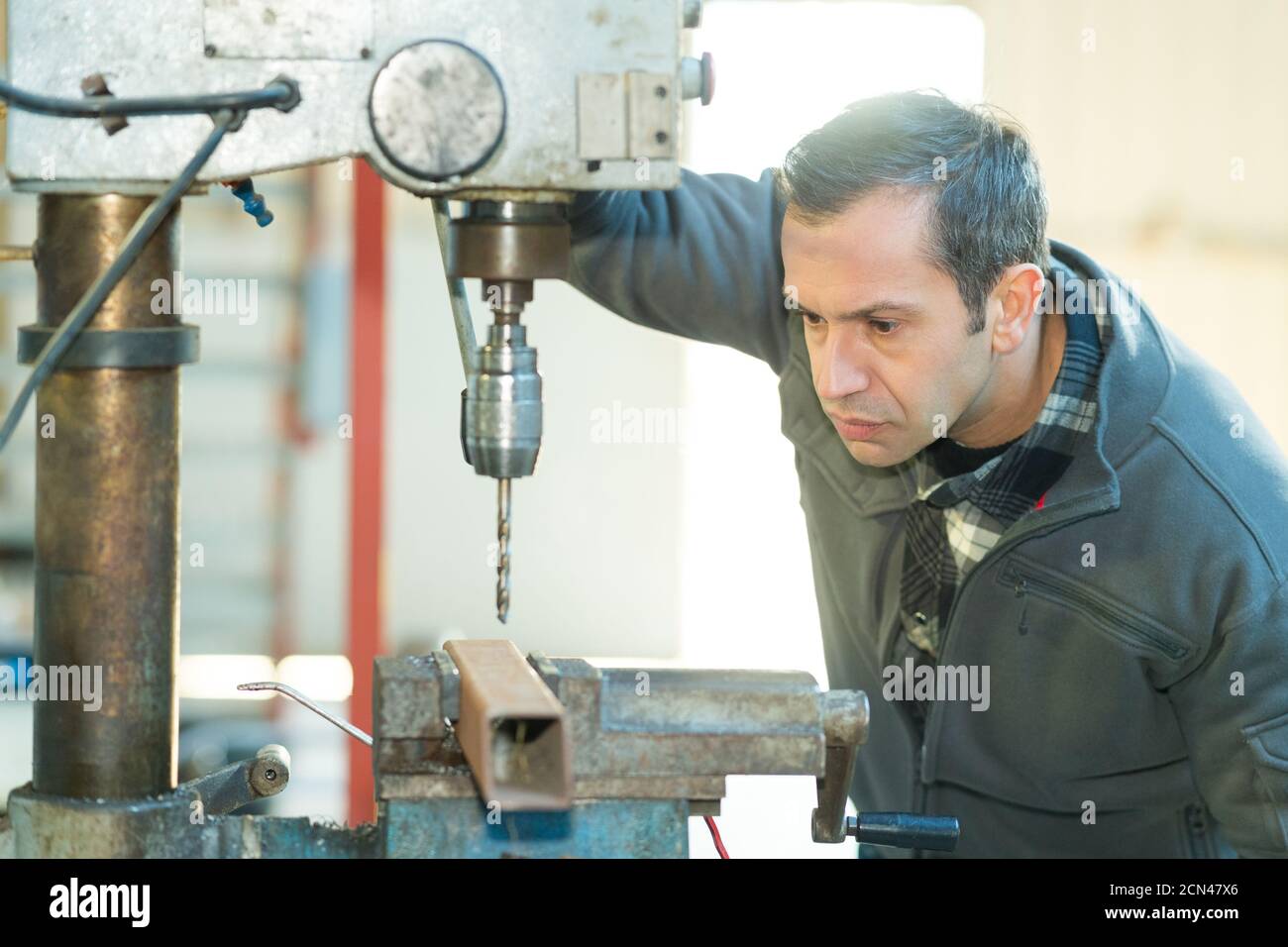 Metal box section hi-res stock photography and images - Alamy