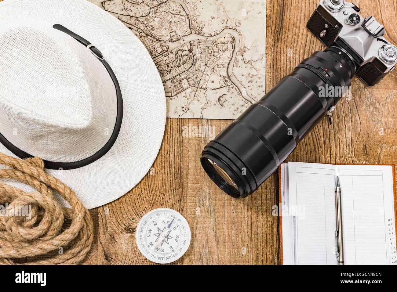 Planning map table hi-res stock photography and images - Alamy