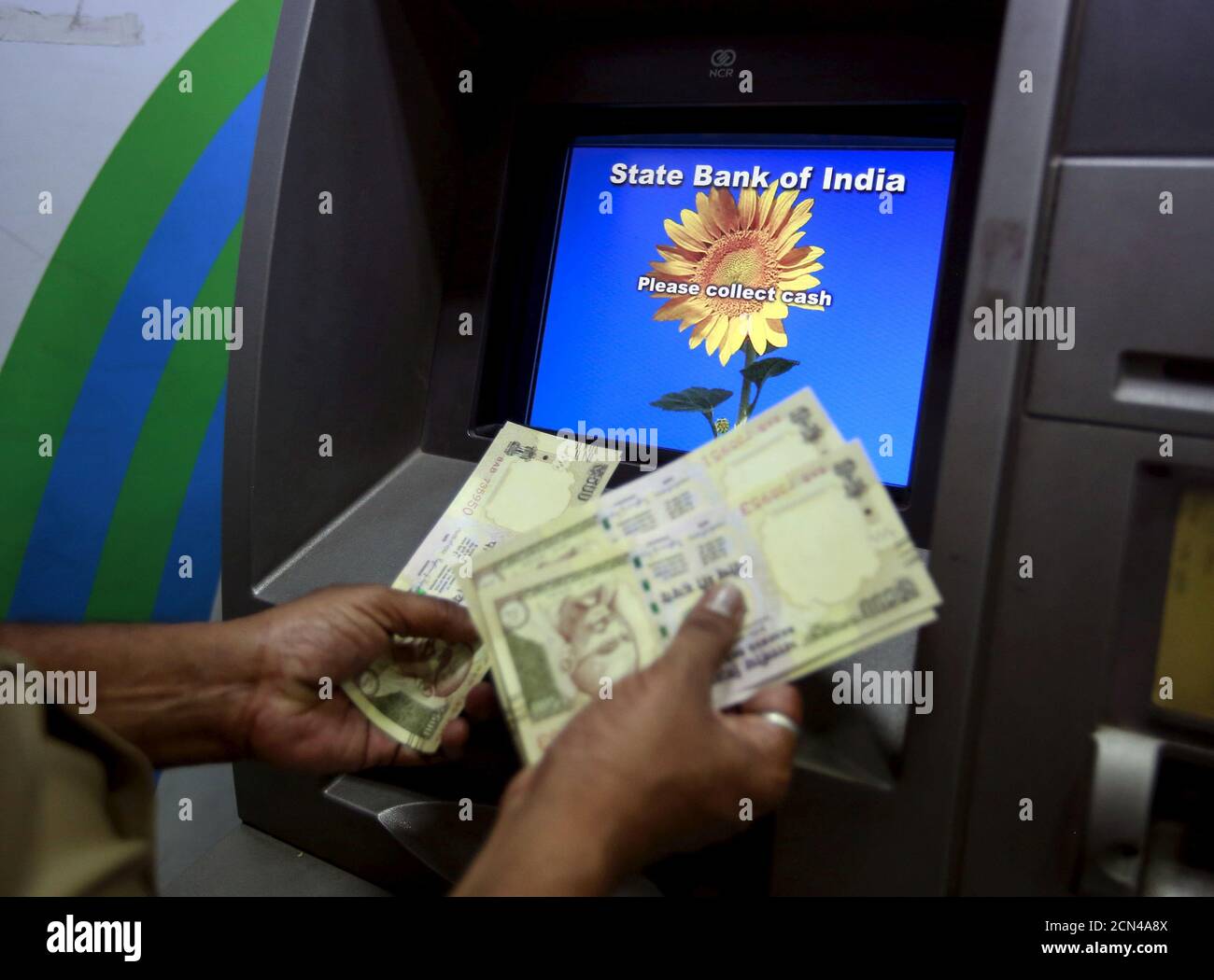 Teller machine india hi-res stock photography and images - Alamy
