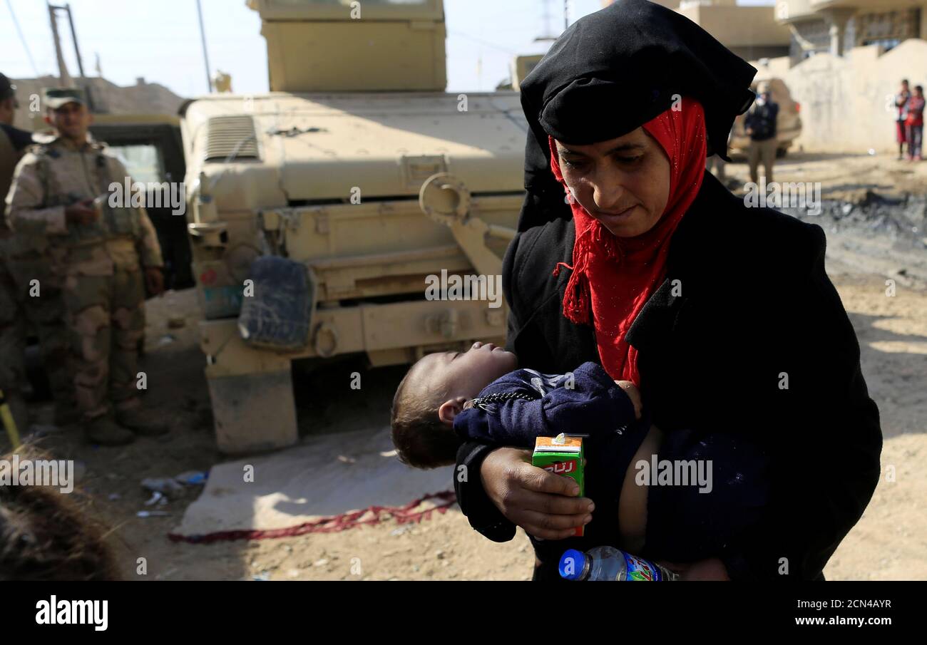 Military woman iraq war hi-res stock photography and images - Alamy