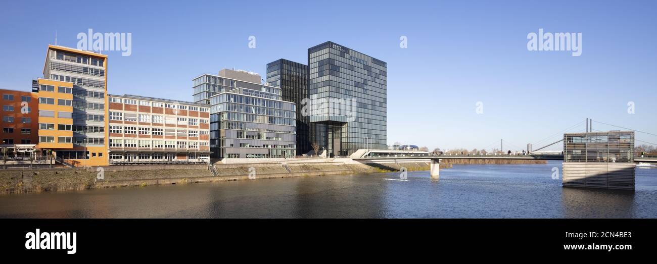 Office building at the Media harbor Duesseldorf Stock Photo - Alamy
