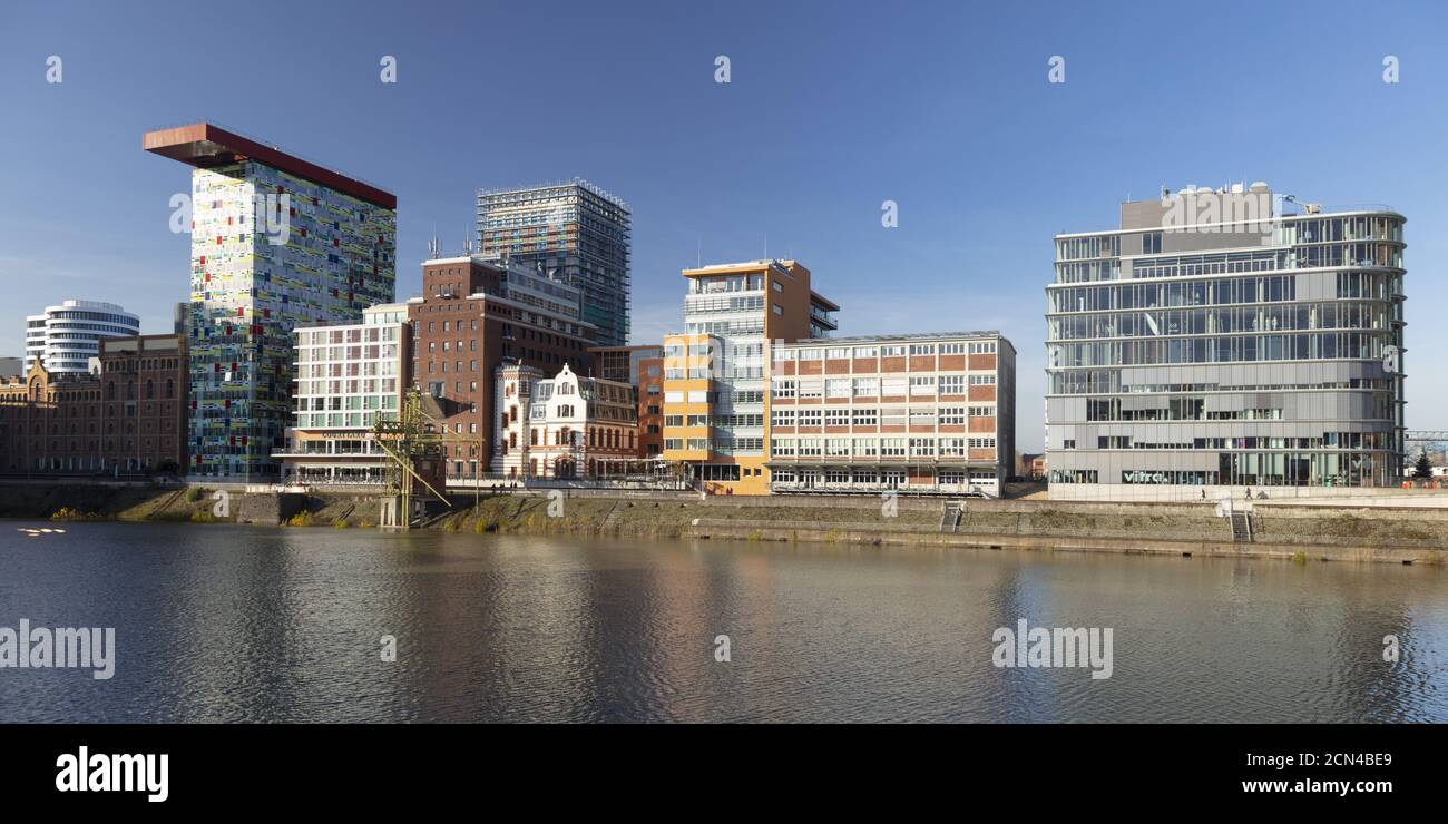 Office building at the Media harbor Duesseldorf Stock Photo - Alamy