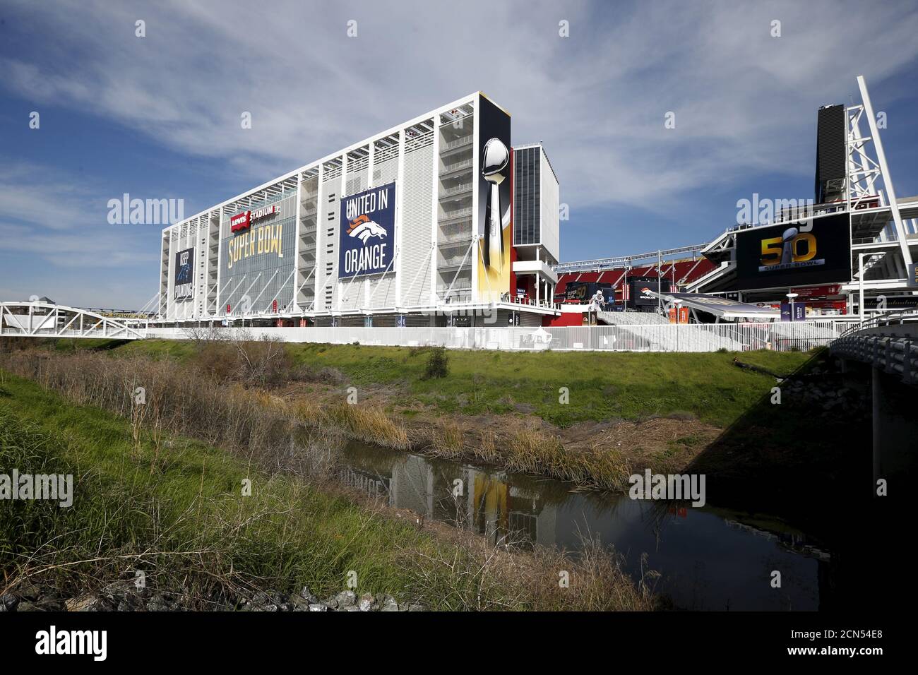 Clara nicholson hi-res stock photography and images - Alamy