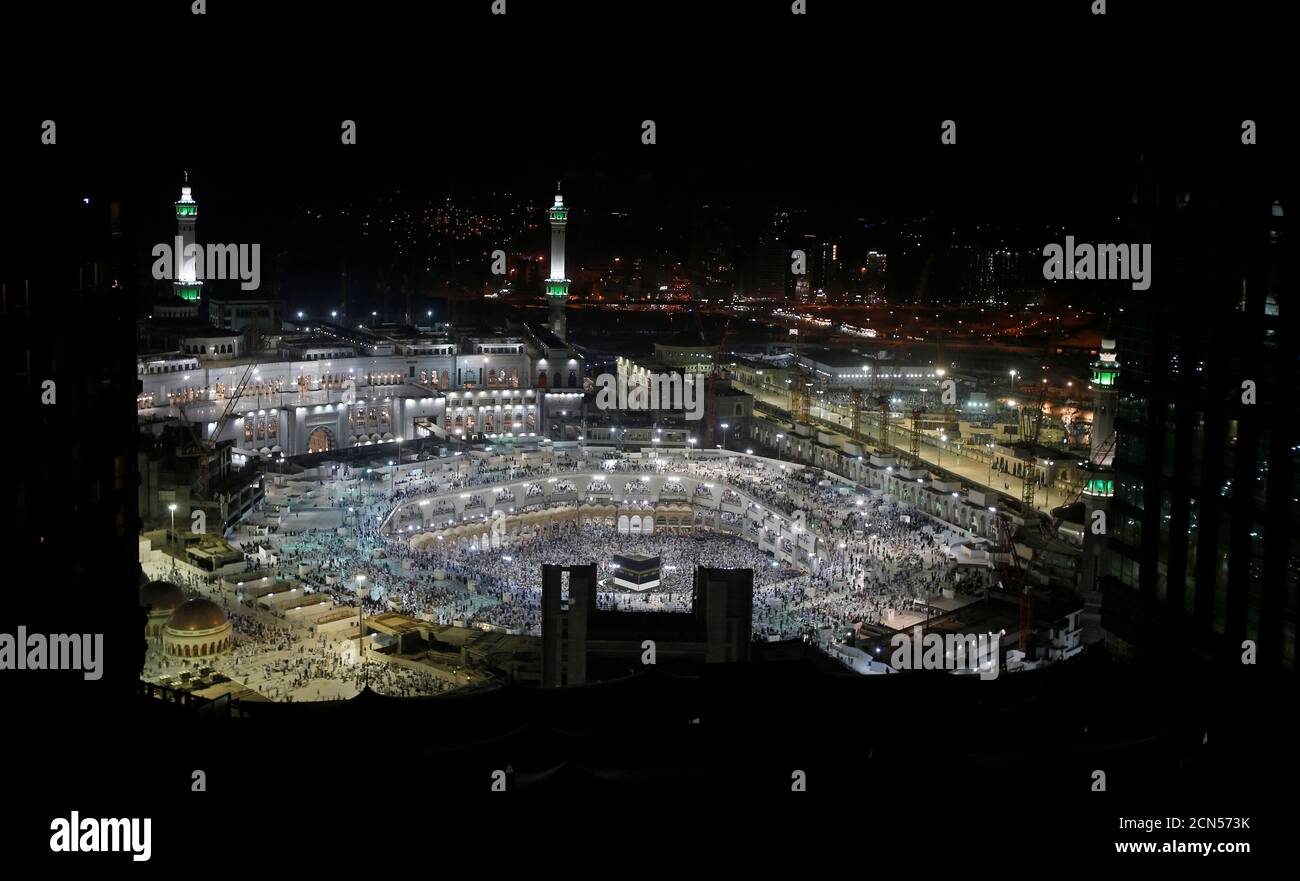 Saudi arabia mecca grand mosque hi-res stock photography and images - Alamy