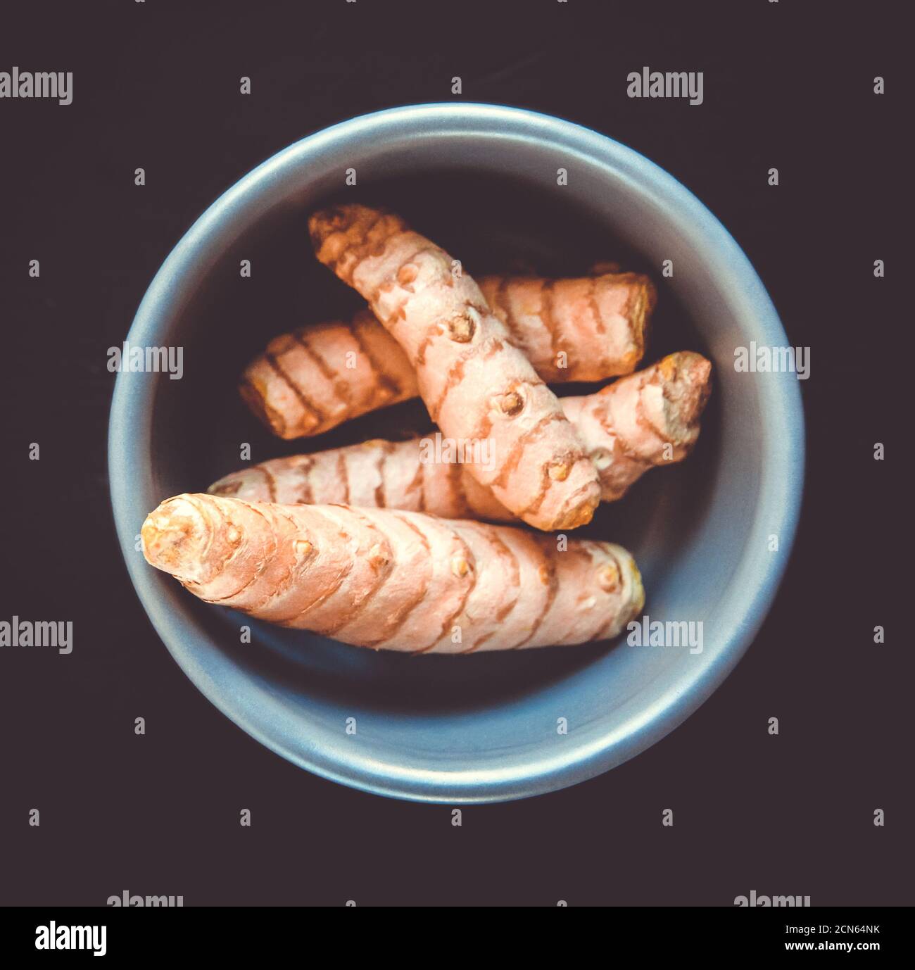 Dry turmeric root powder hi-res stock photography and images - Alamy