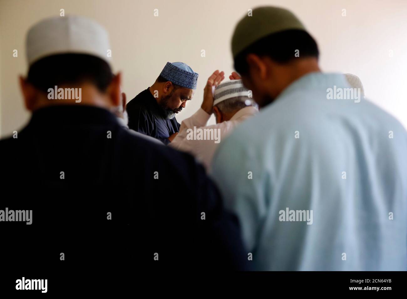 Usa mosque prayer hi-res stock photography and images - Alamy