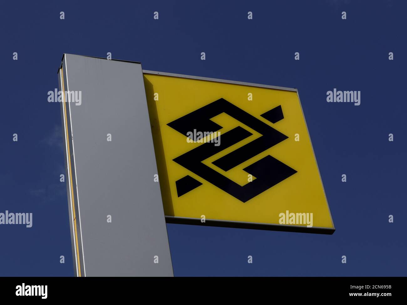 Logo banco do brasil hi-res stock photography and images - Alamy