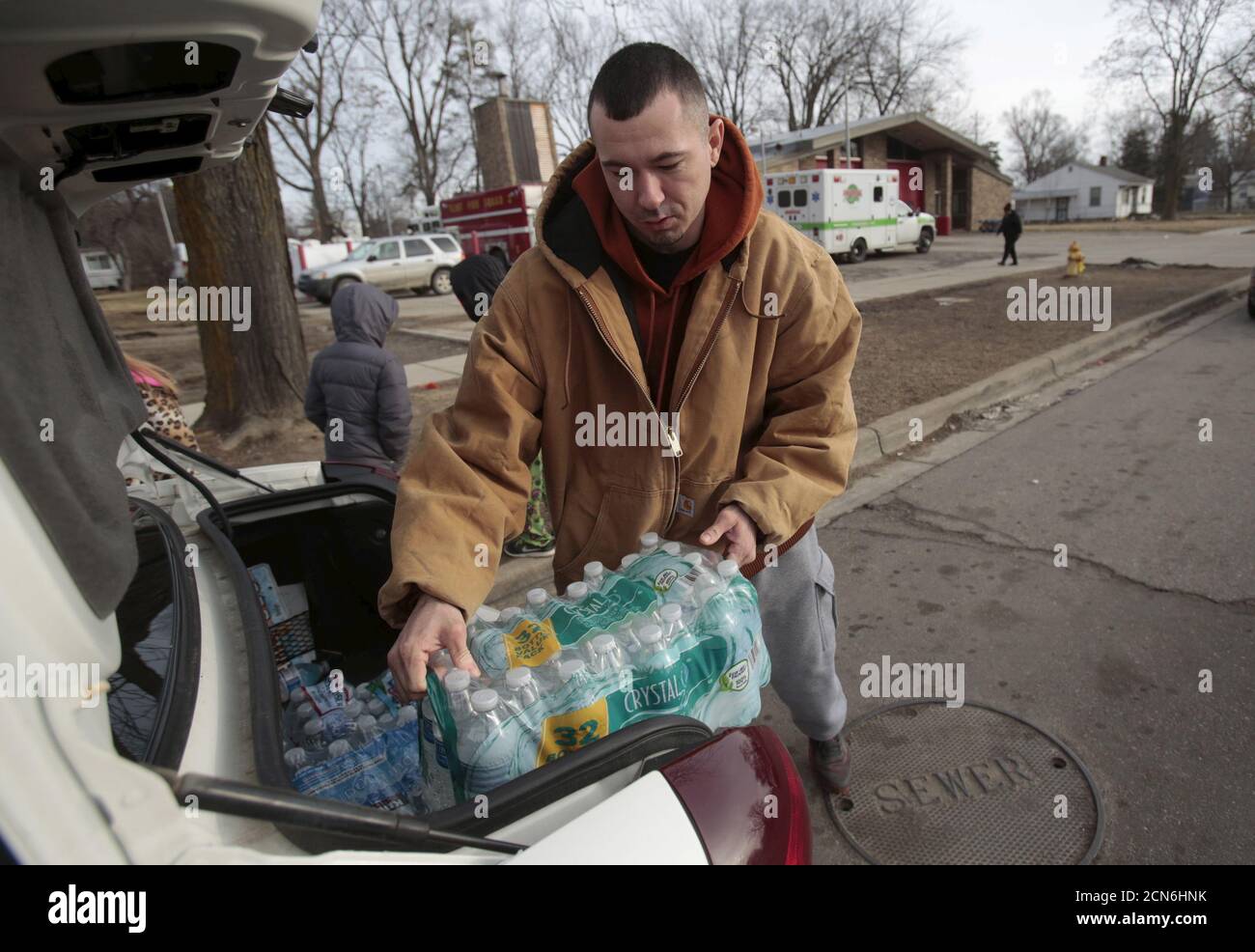 Bottled water station hi-res stock photography and images - Alamy