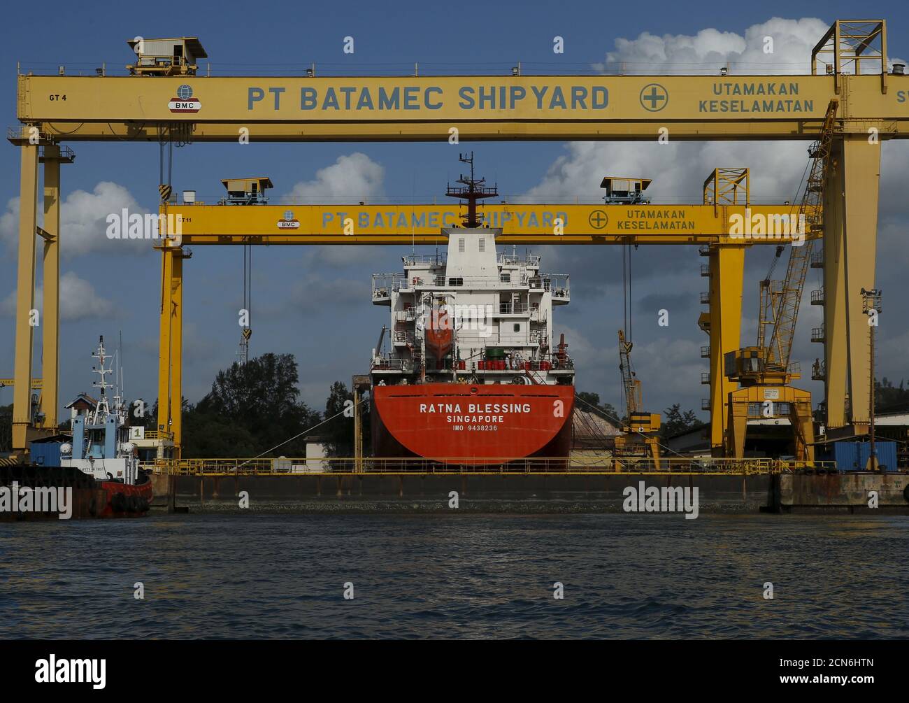 Batam island hi-res stock photography and images - Alamy