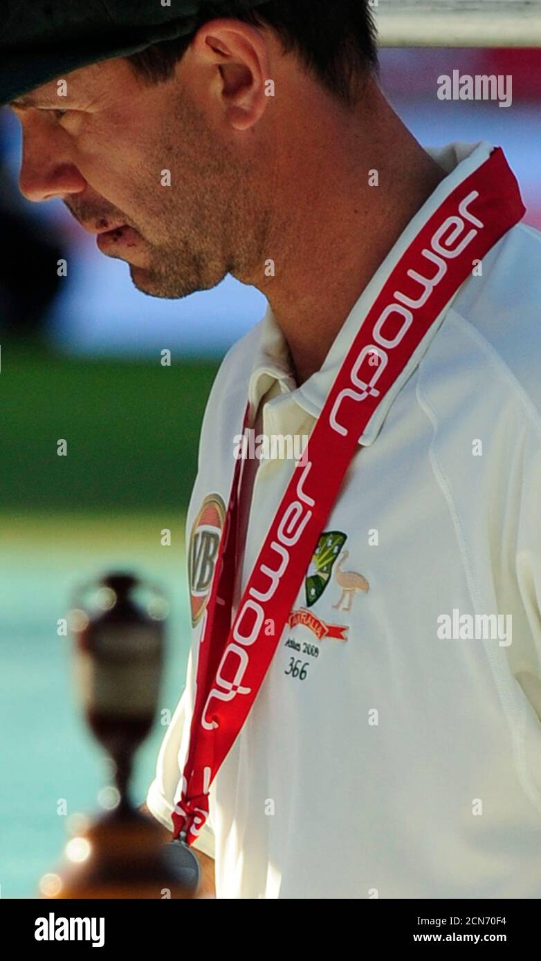 Ashes Urn Trophy High Resolution Stock Photography and Images - Alamy
