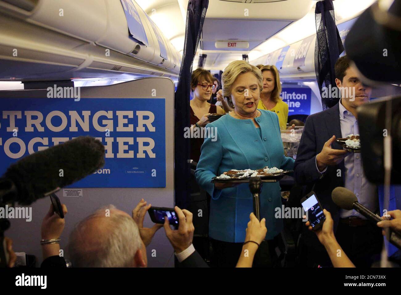 Birthday cake 26 hi-res stock photography and images - Alamy