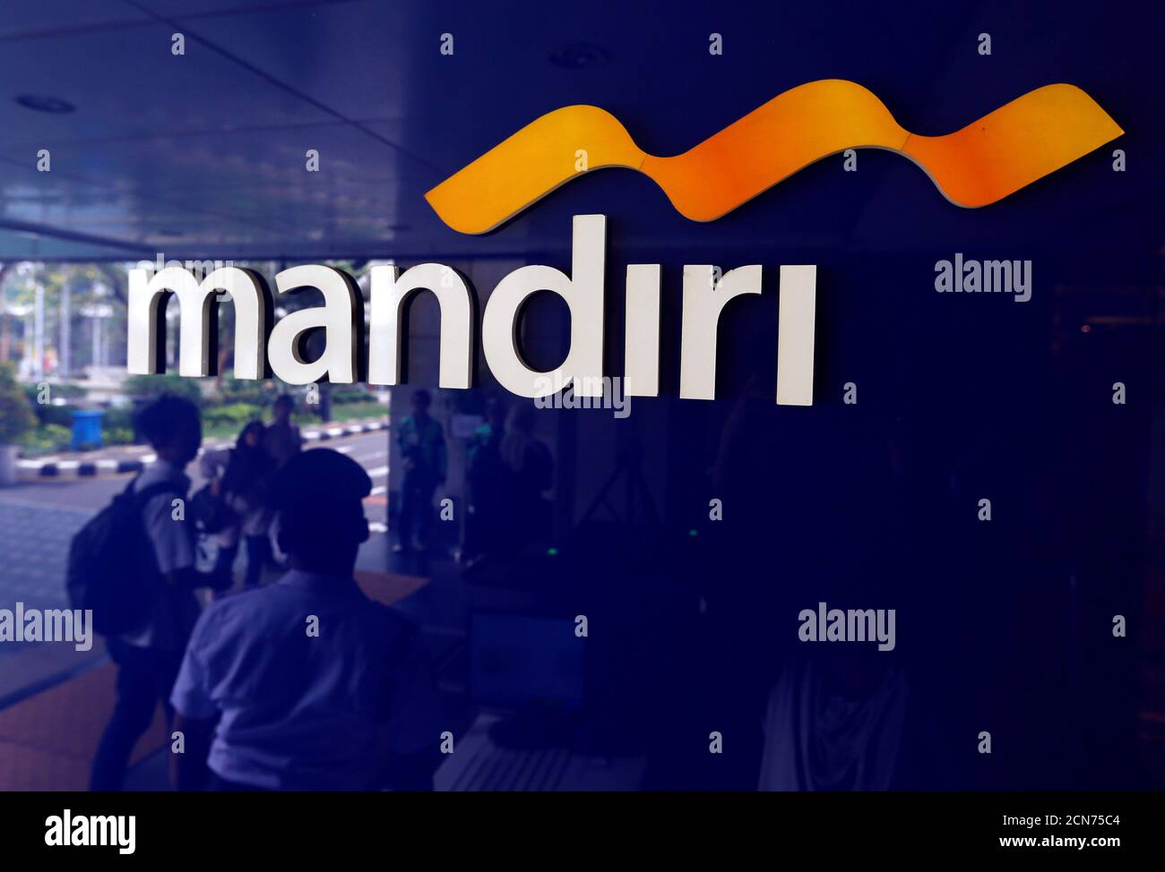 Bank mandiri logo hi-res stock photography and images - Alamy