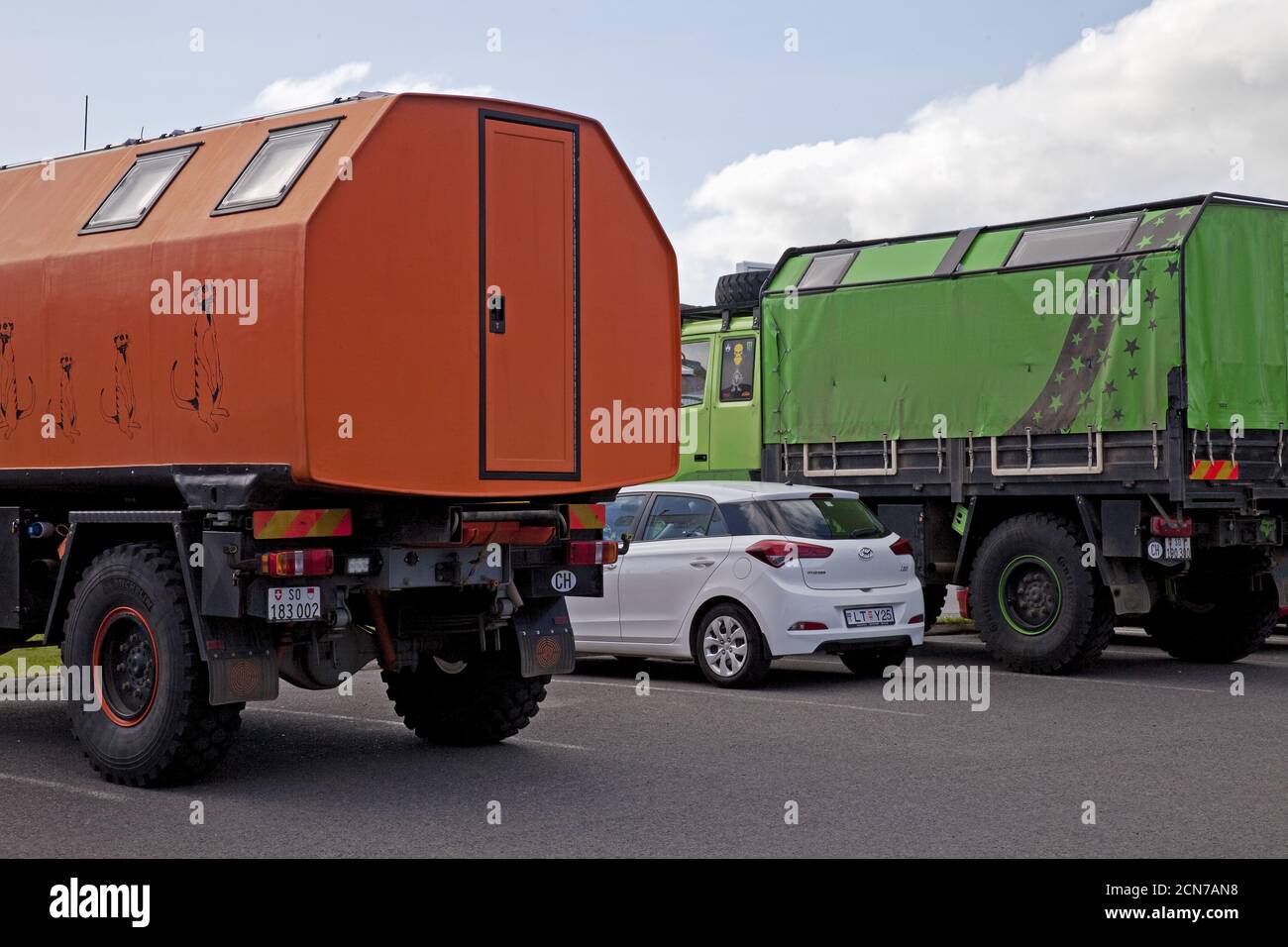 Expeditionsfahrzeugen hi-res stock photography and images - Alamy