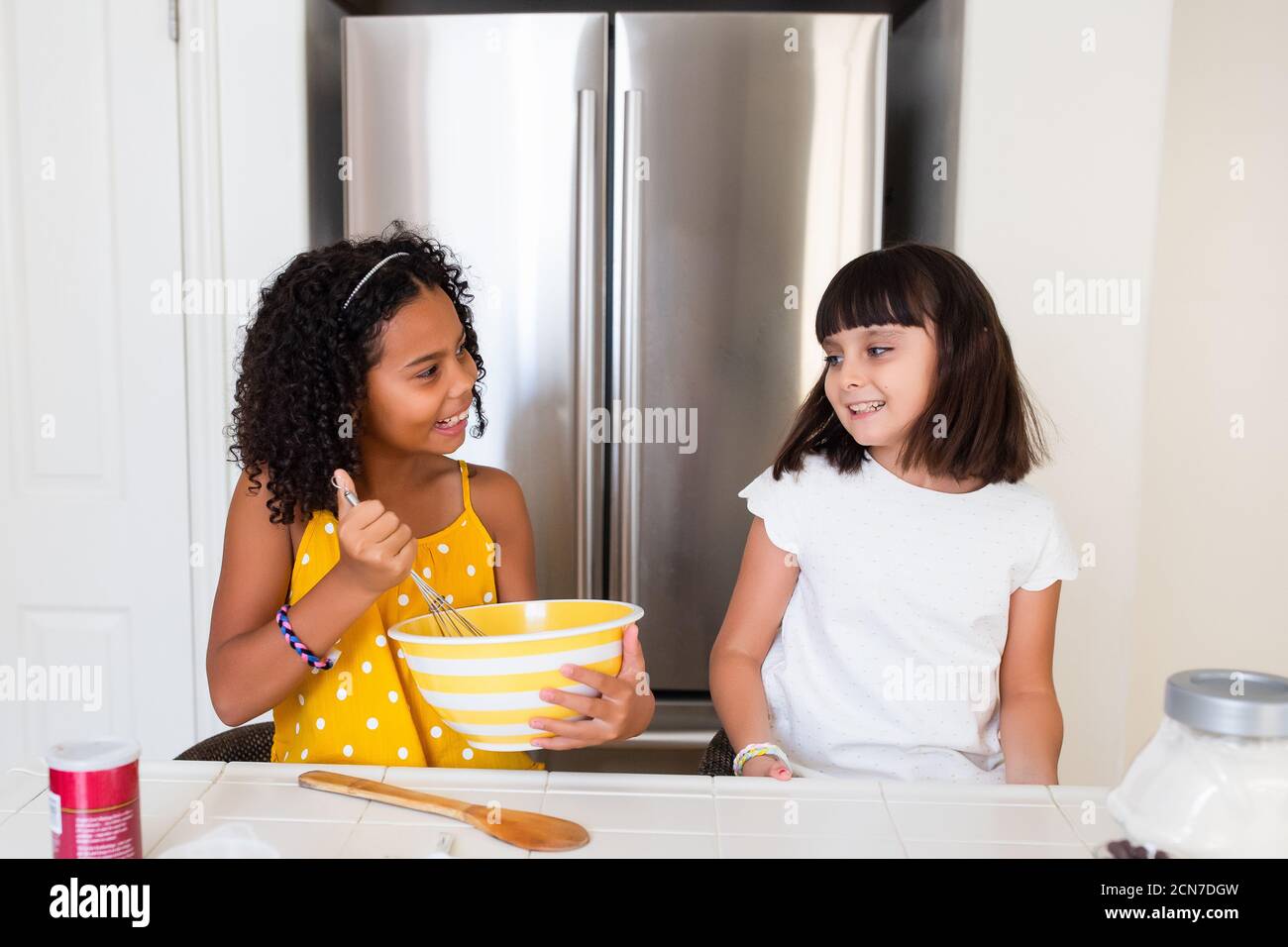 Friends Baking as Leisure Activity Stock Photo - Alamy