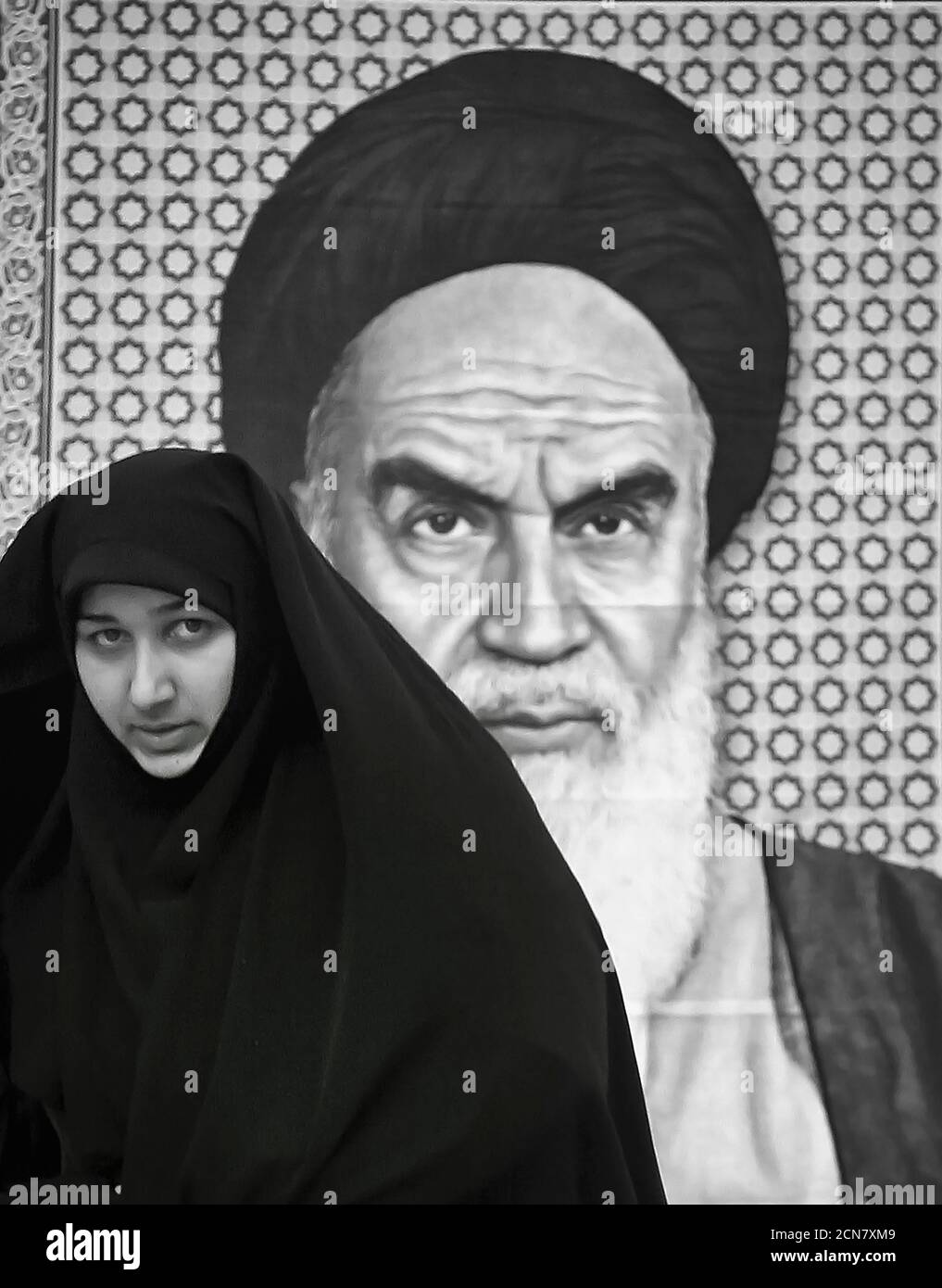 Ayatollah khomeini poster 1979 hi-res stock photography and images - Alamy