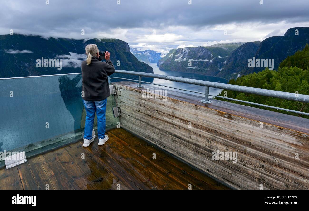 Stegastein viewing platform norway hi-res stock photography and images ...