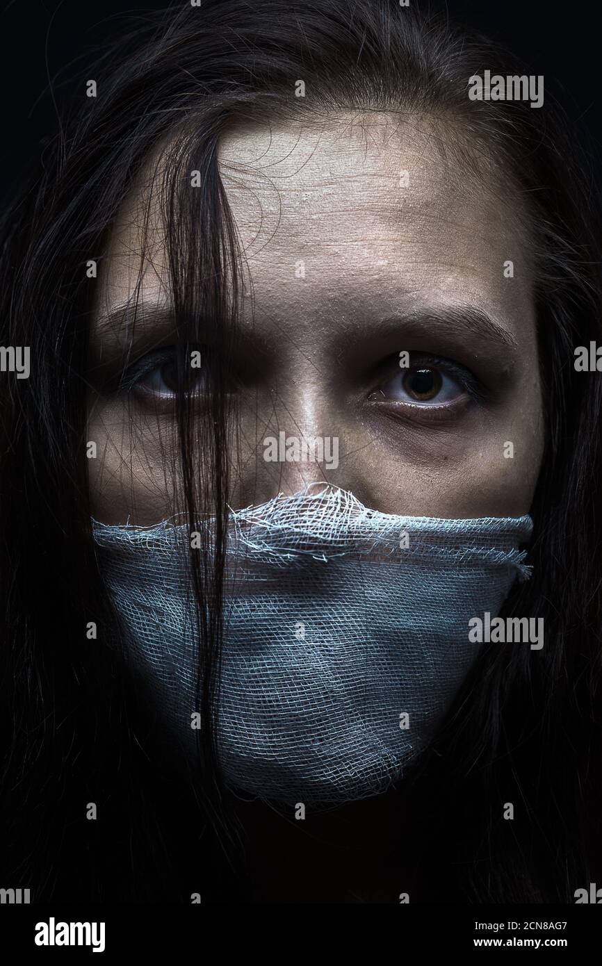 Head injury black woman hi-res stock photography and images - Alamy