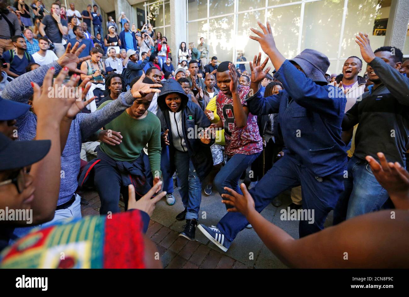 Education in conflicts hi-res stock photography and images - Alamy