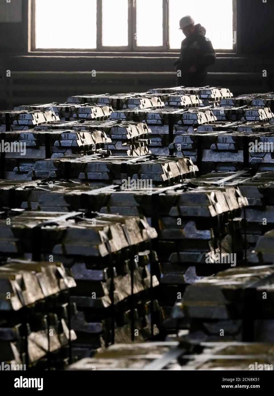 Aluminium smelter factory hi-res stock photography and images - Alamy