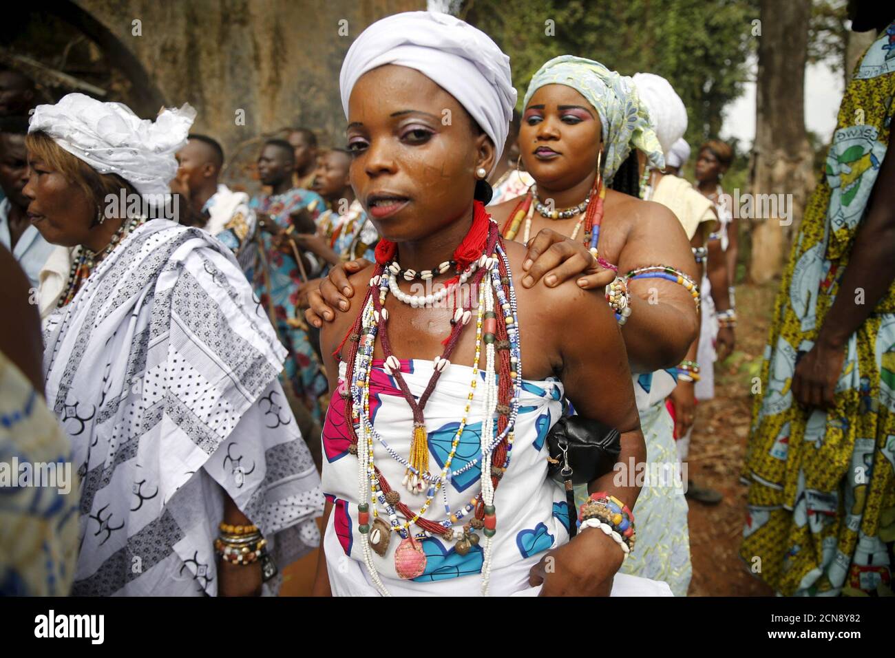 Religion pray voodoo africa hi-res stock photography and images - Alamy