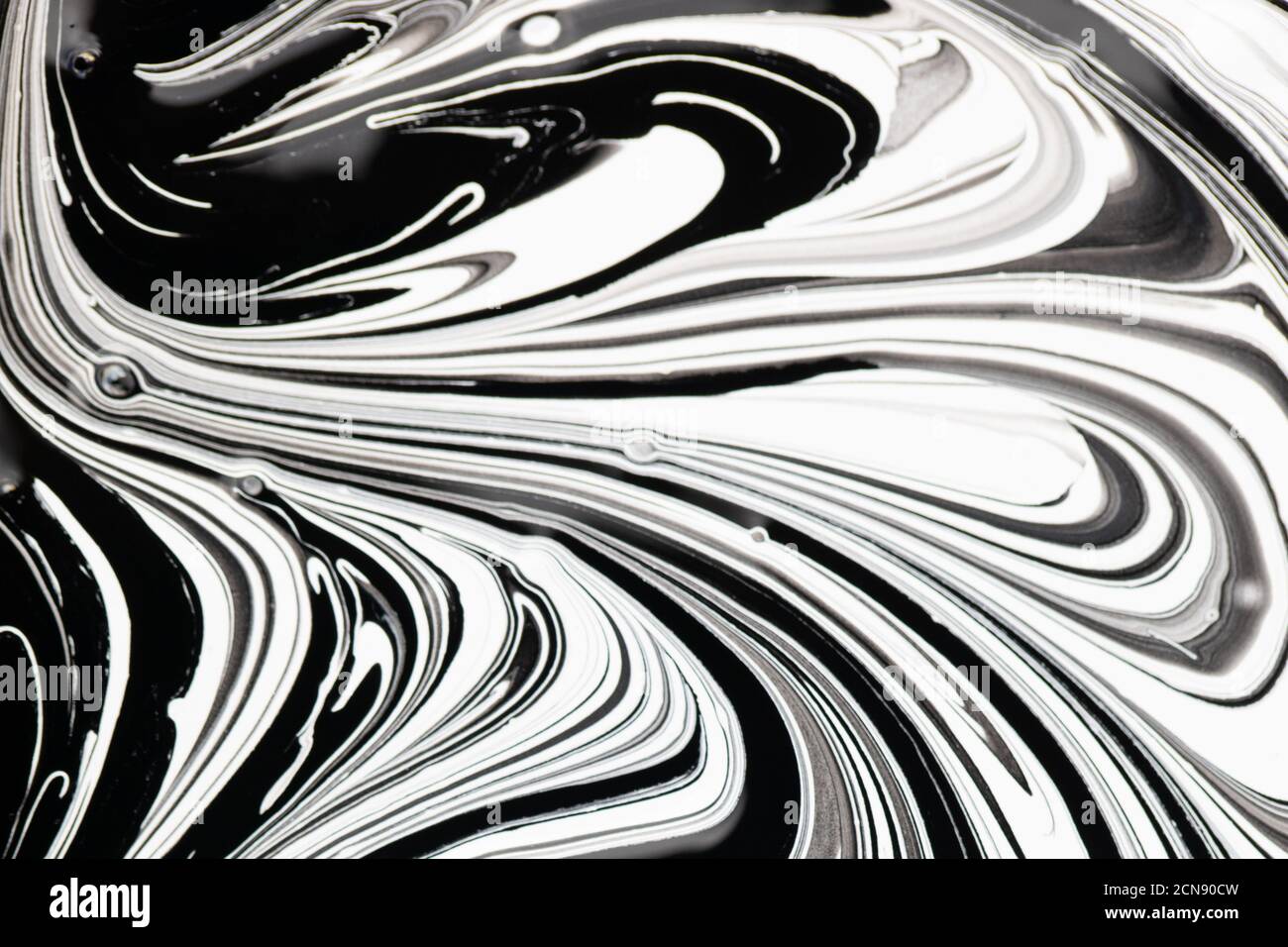 Pattern Black And White Swirl