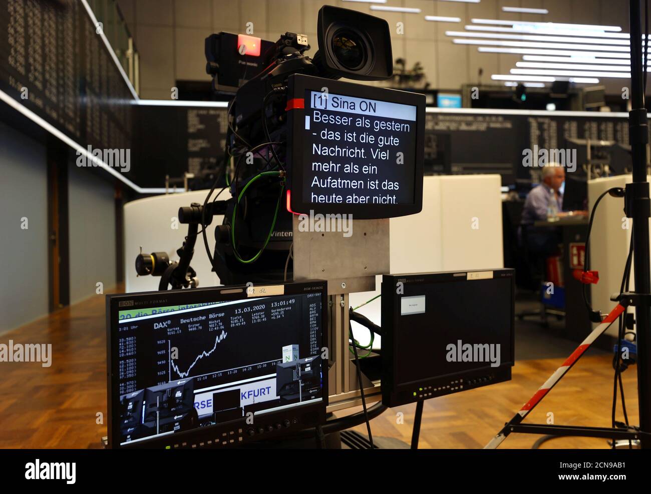 Teleprompter hi-res stock photography and images - Alamy