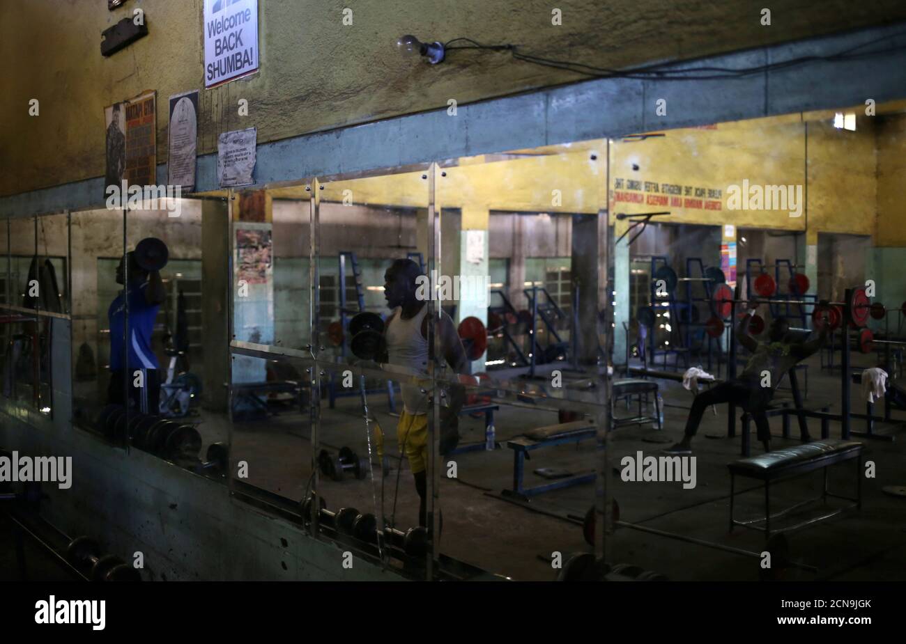 Harare zimbabwe locals hi-res stock photography and images - Alamy