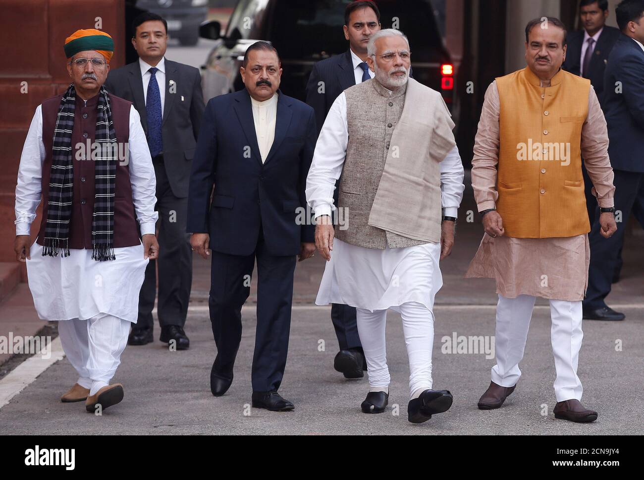 India parliament in session hi-res stock photography and images - Alamy