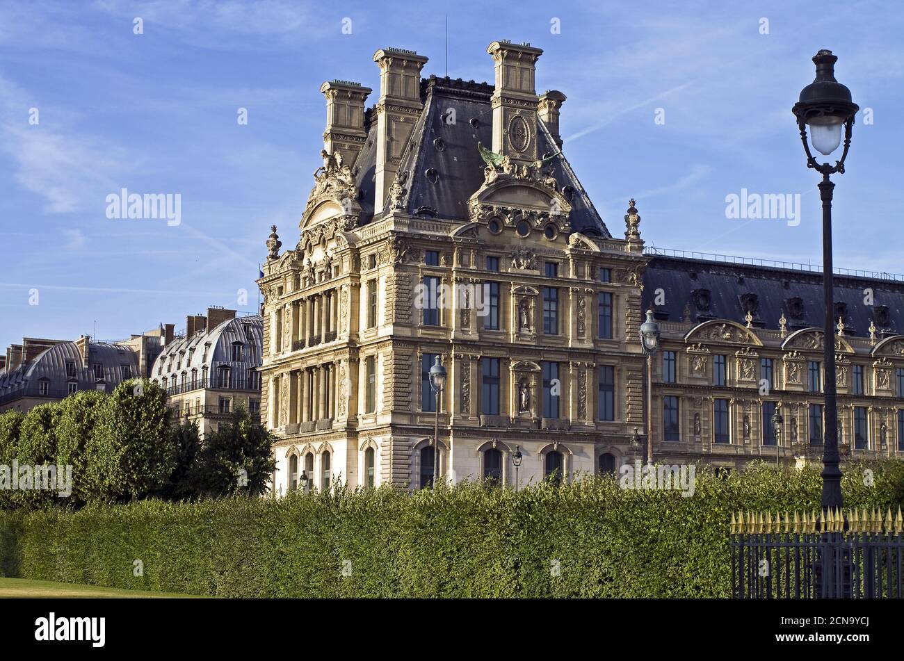 Medieval louvre hi-res stock photography and images - Alamy