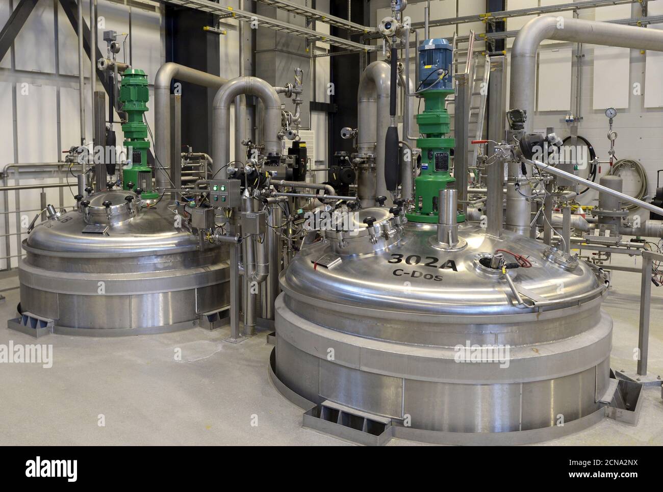 Insulin production hi-res stock photography and images - Alamy