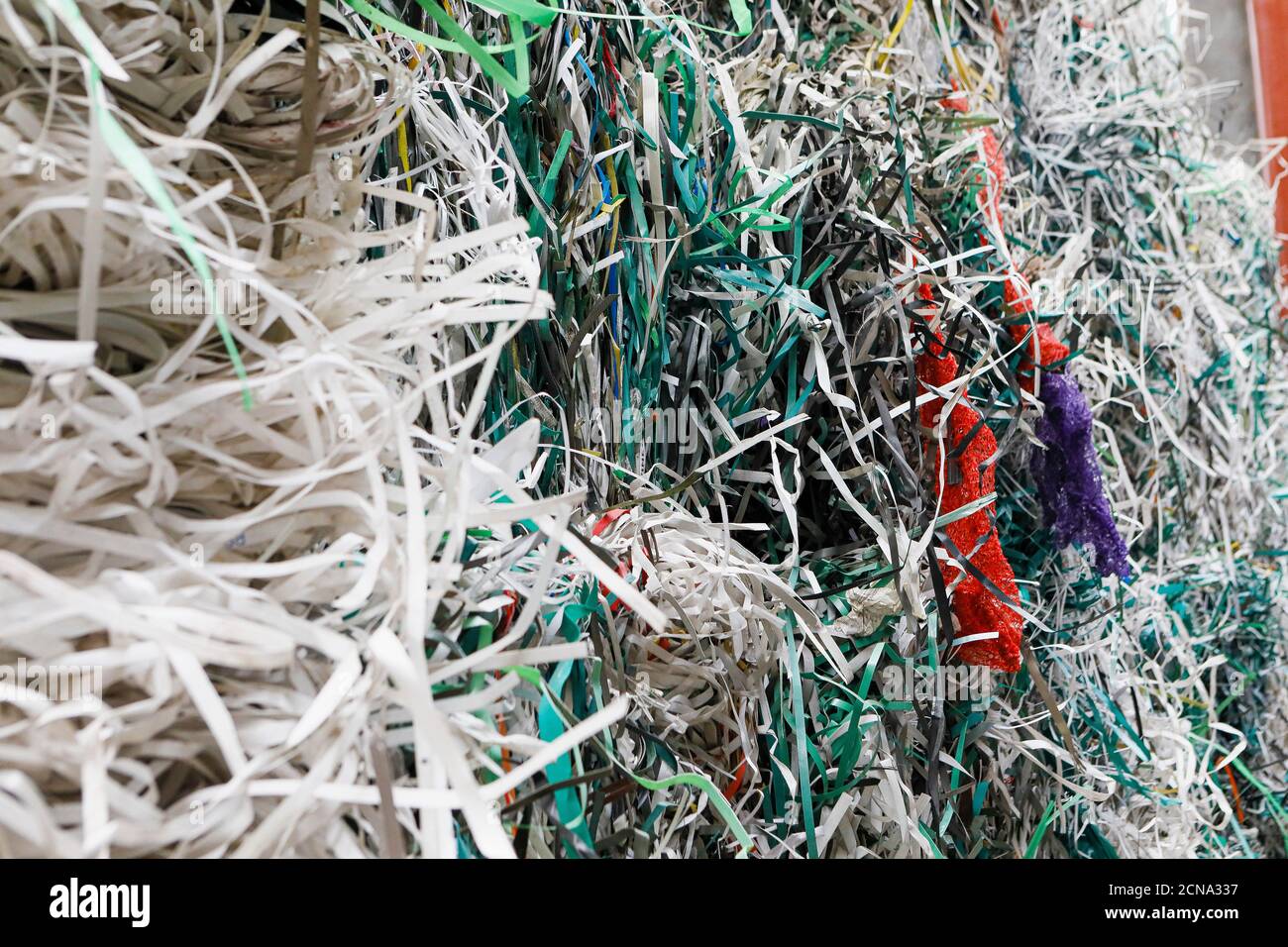 Shredded recycled paper Stock Photo - Alamy