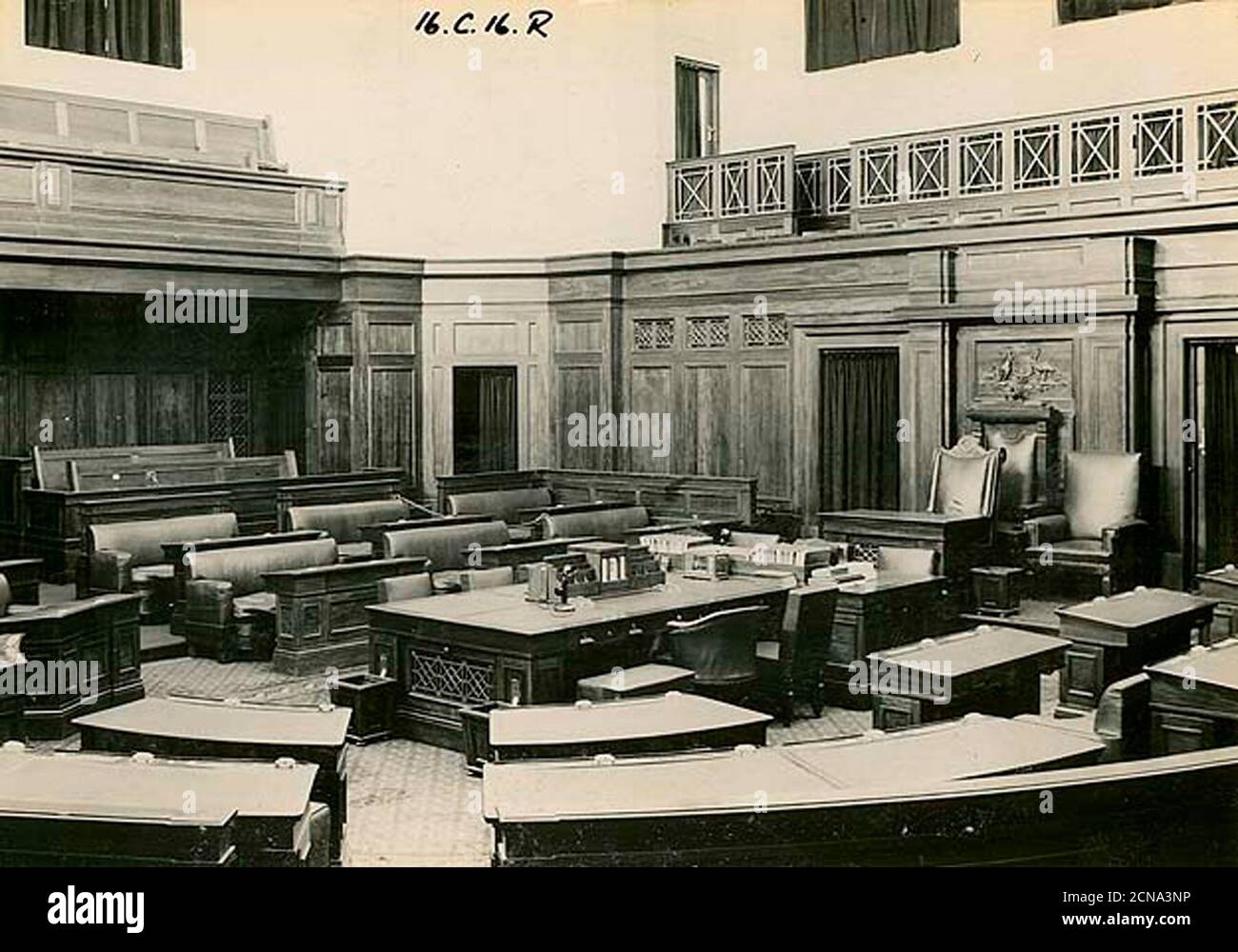 Vintage senate chamber hi-res stock photography and images - Alamy