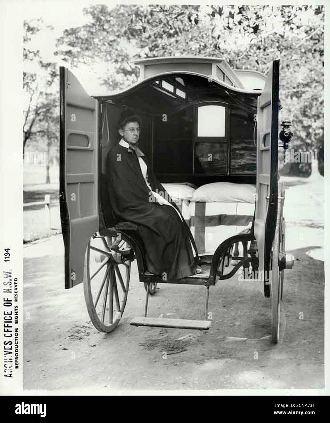 Nursing photo hi-res stock photography and images - Alamy