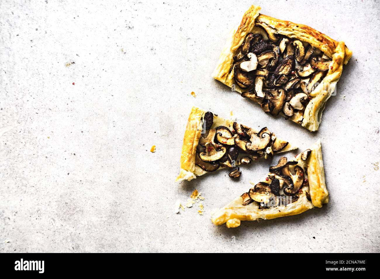 Shitake mushrom in rectangle puff pastry Stock Photo - Alamy