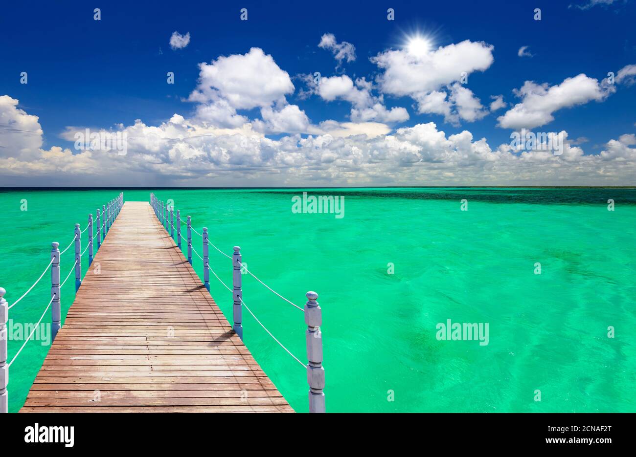 Wooden sea bridge hi-res stock photography and images - Alamy