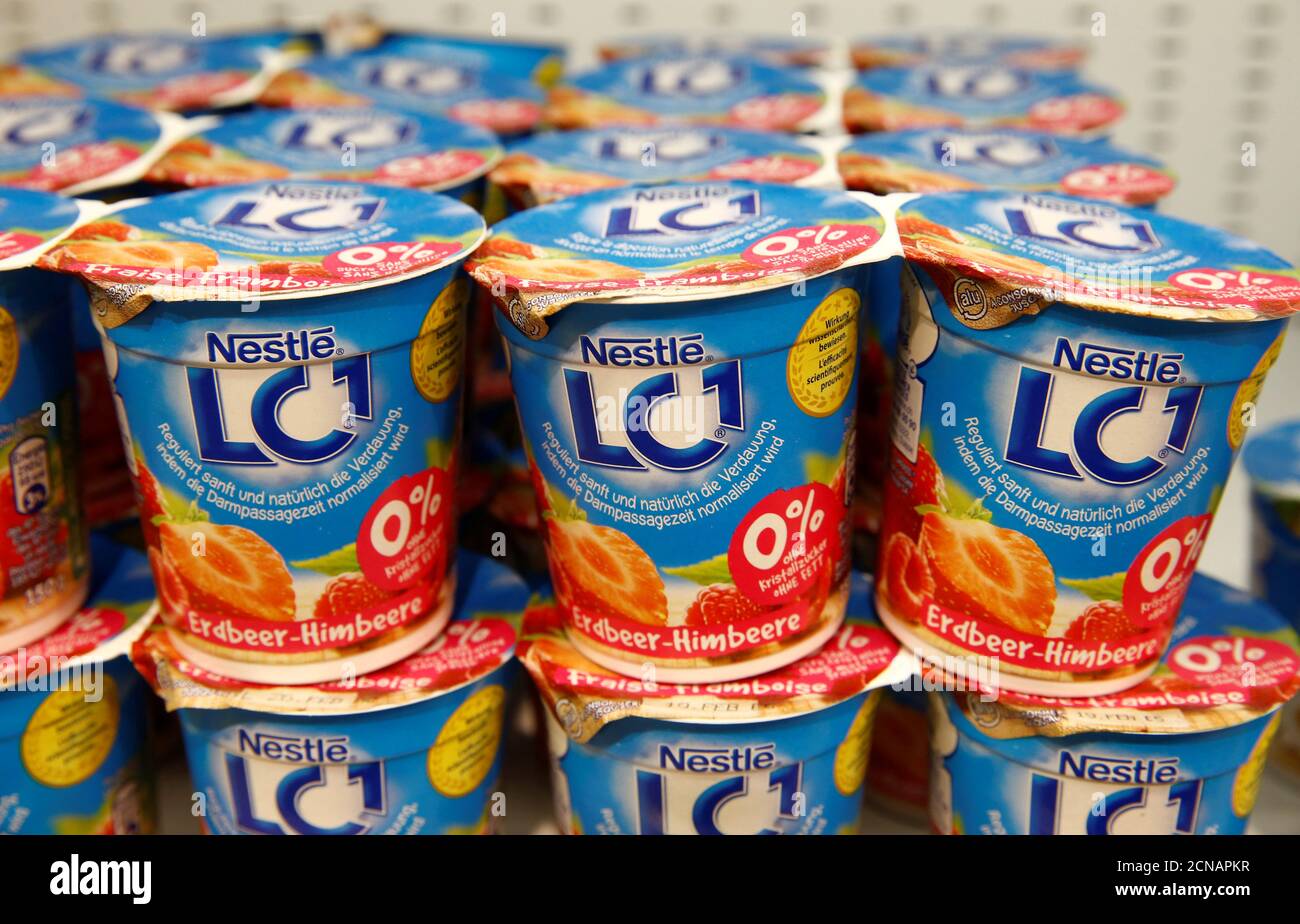 Nestle shop hi-res stock photography and images - Alamy