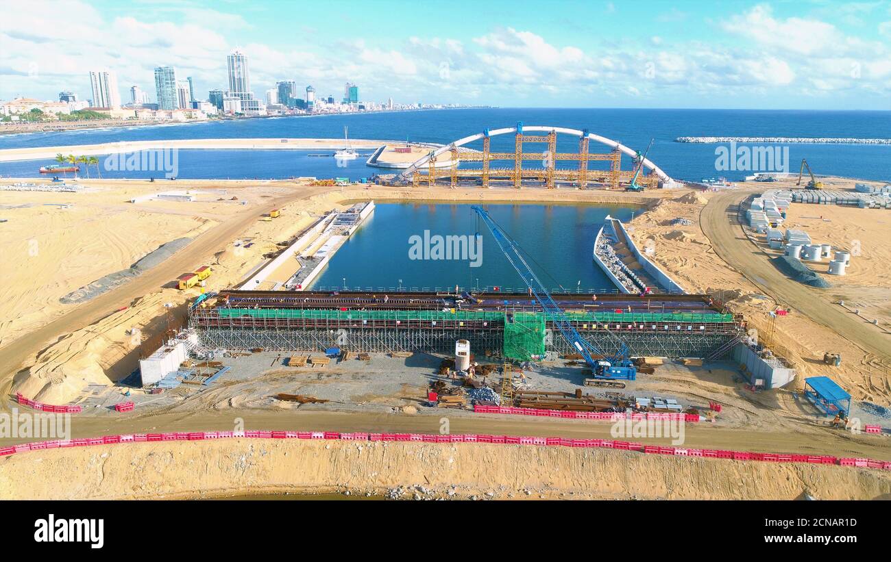 (200918) -- COLOMBO, Sept. 18, 2020 (Xinhua) -- Aerial photo taken on ...