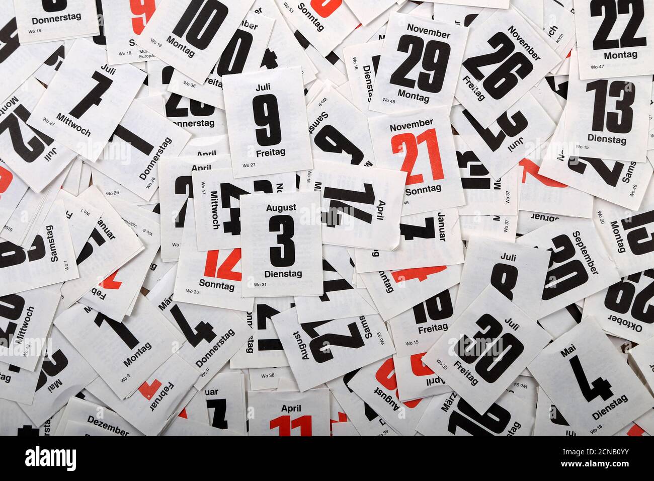 Calendar sheets hi-res stock photography and images - Alamy