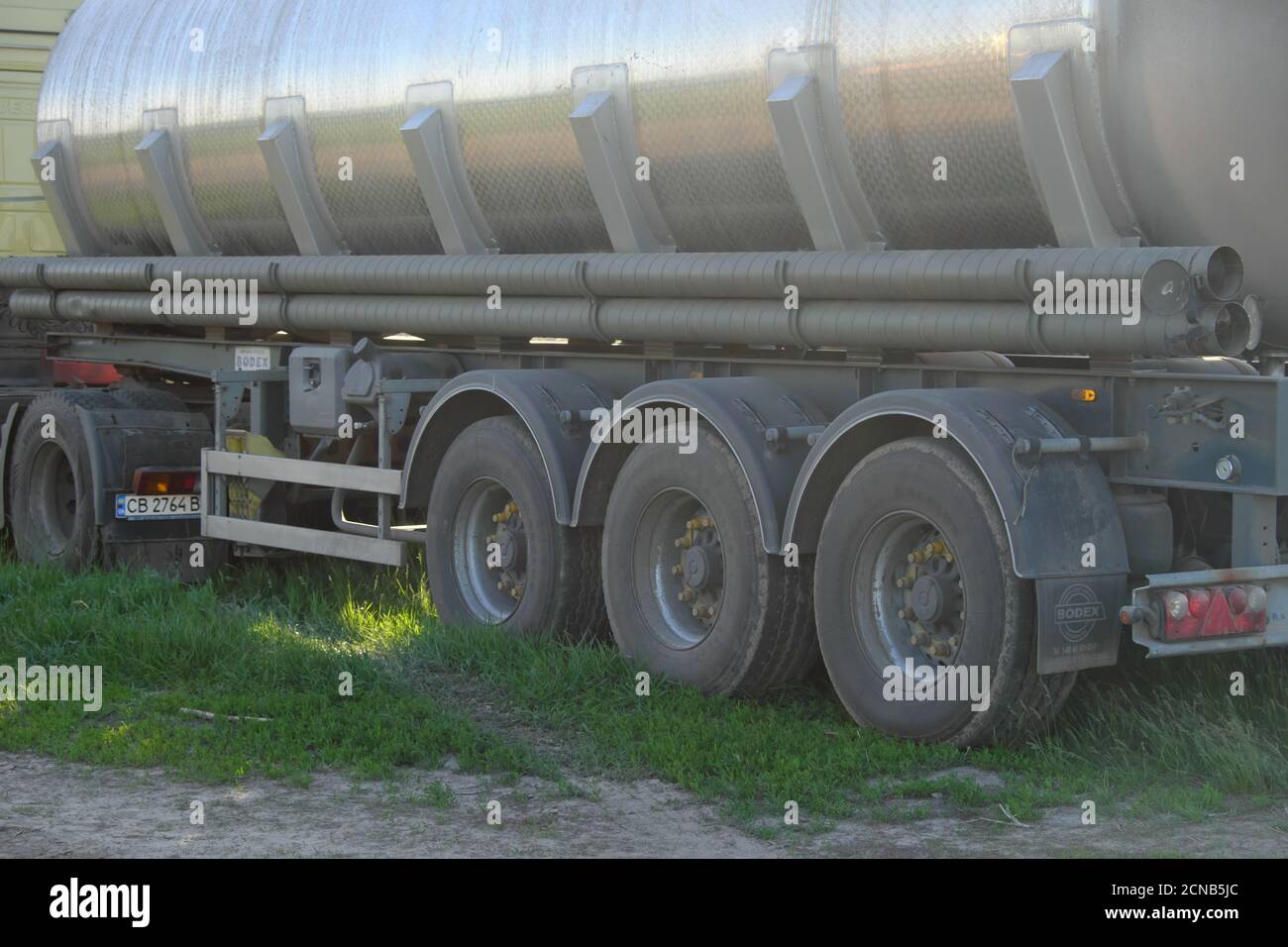 18 wheel truck hi-res stock photography and images - Alamy