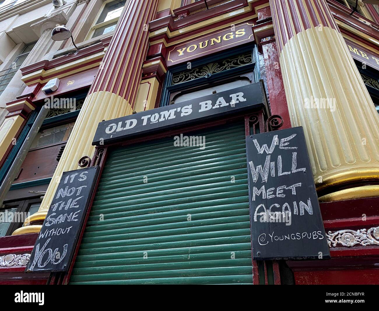 Toms bar hi-res stock photography and images - Alamy